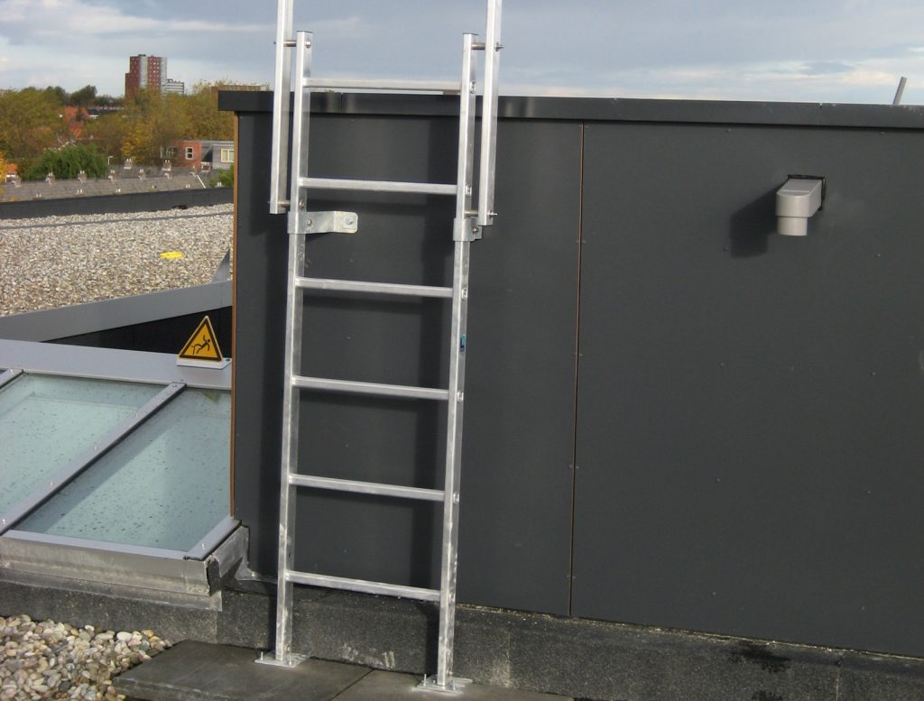 Valbeveiliging dak - Feenstra Dakbedekking